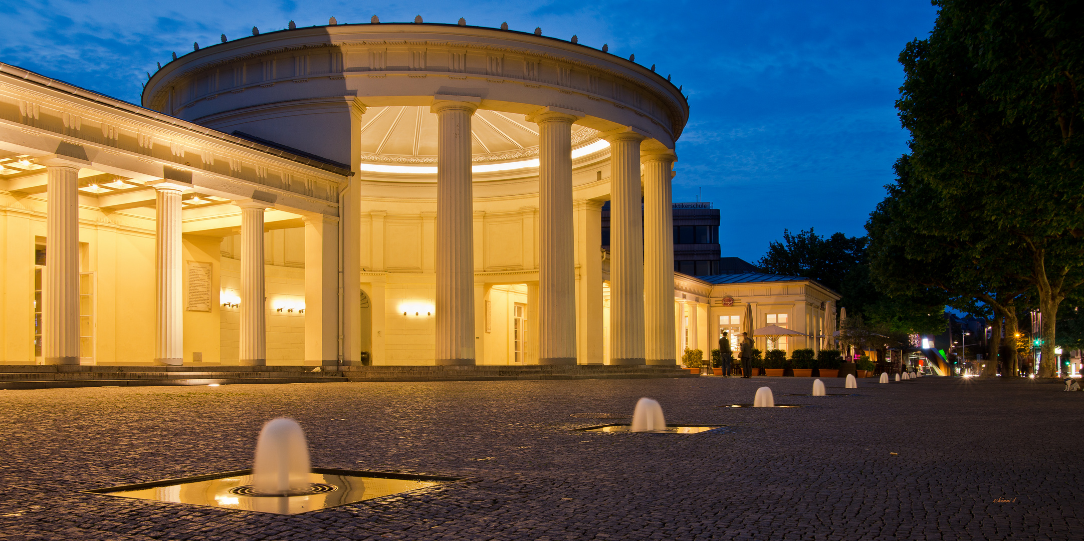 Elisenbrunnen Aachen Foto & Bild | Motive, Architektur bei Nacht, Architektur Bilder auf ...