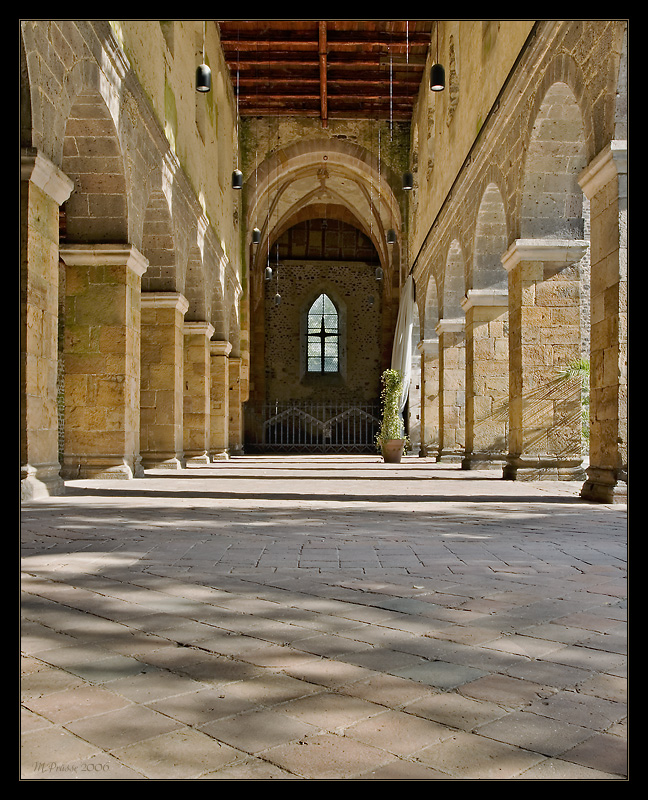 Kloster Schiffenberg Foto & Bild | architektur, sakralbauten, innenansichten kirchen Bilder auf ...