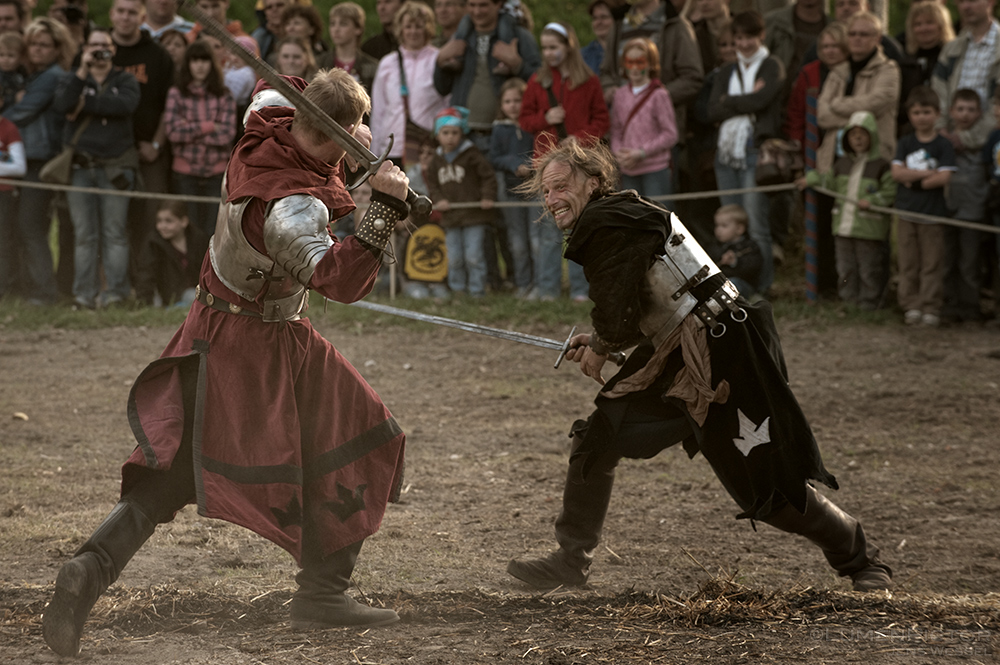 Schwertkampf Foto & Bild | kunstfotografie & kultur, ritterspiele & markttreiben, historisch ...