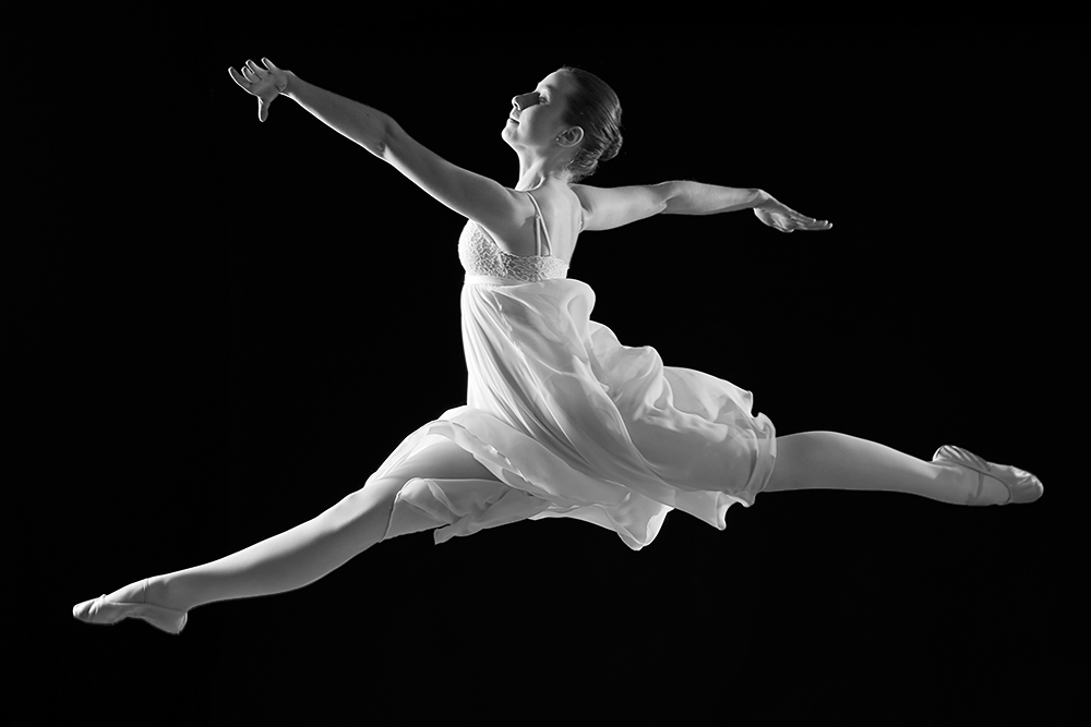 Sprung Foto & Bild | kunstfotografie & kultur, tanz, ballett Bilder auf fotocommunity