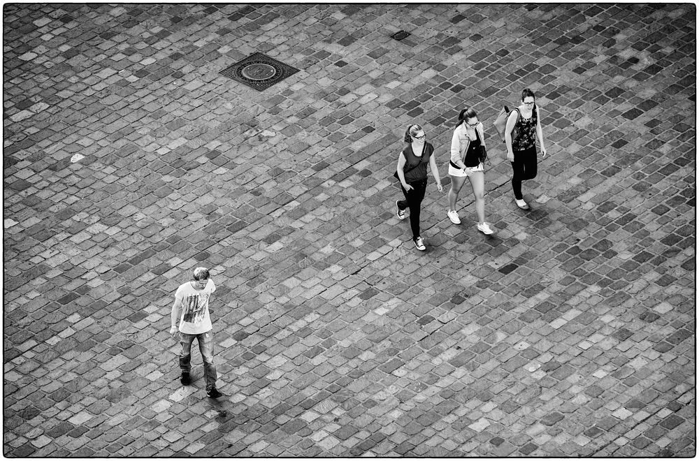 1 + Foto & Bild | streetfotografie mit menschen, kommunikation; grafik; szenen;, menschen Bilder ...