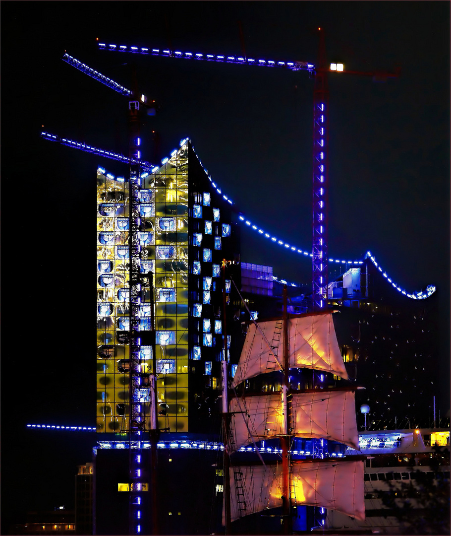 11.01.2017 - Eröffnung der ELPHI in Hamburg ... Foto & Bild ...