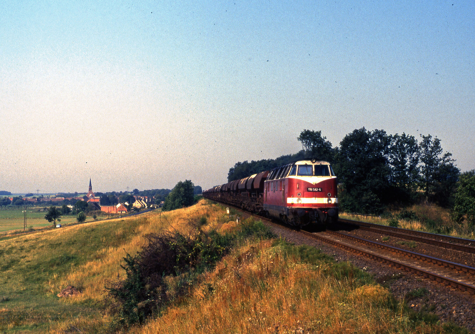 118 582 der Deutschen Reichsbahn der DDR Foto & Bild | historische eisenbahnen, dr (ddr) 1949 ...