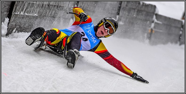 Rennrodeln Bilder & Fotos