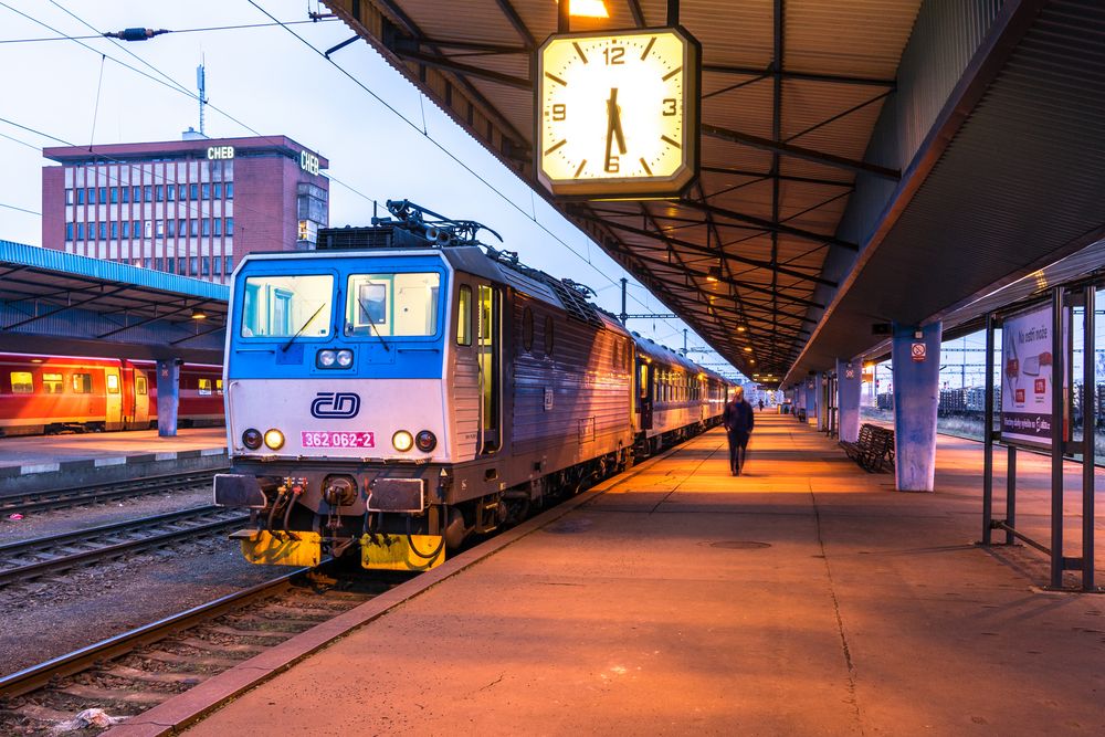 17.02.18 362 062 mit Rx nach Prag Foto & Bild | züge, dampf-, diesel ...