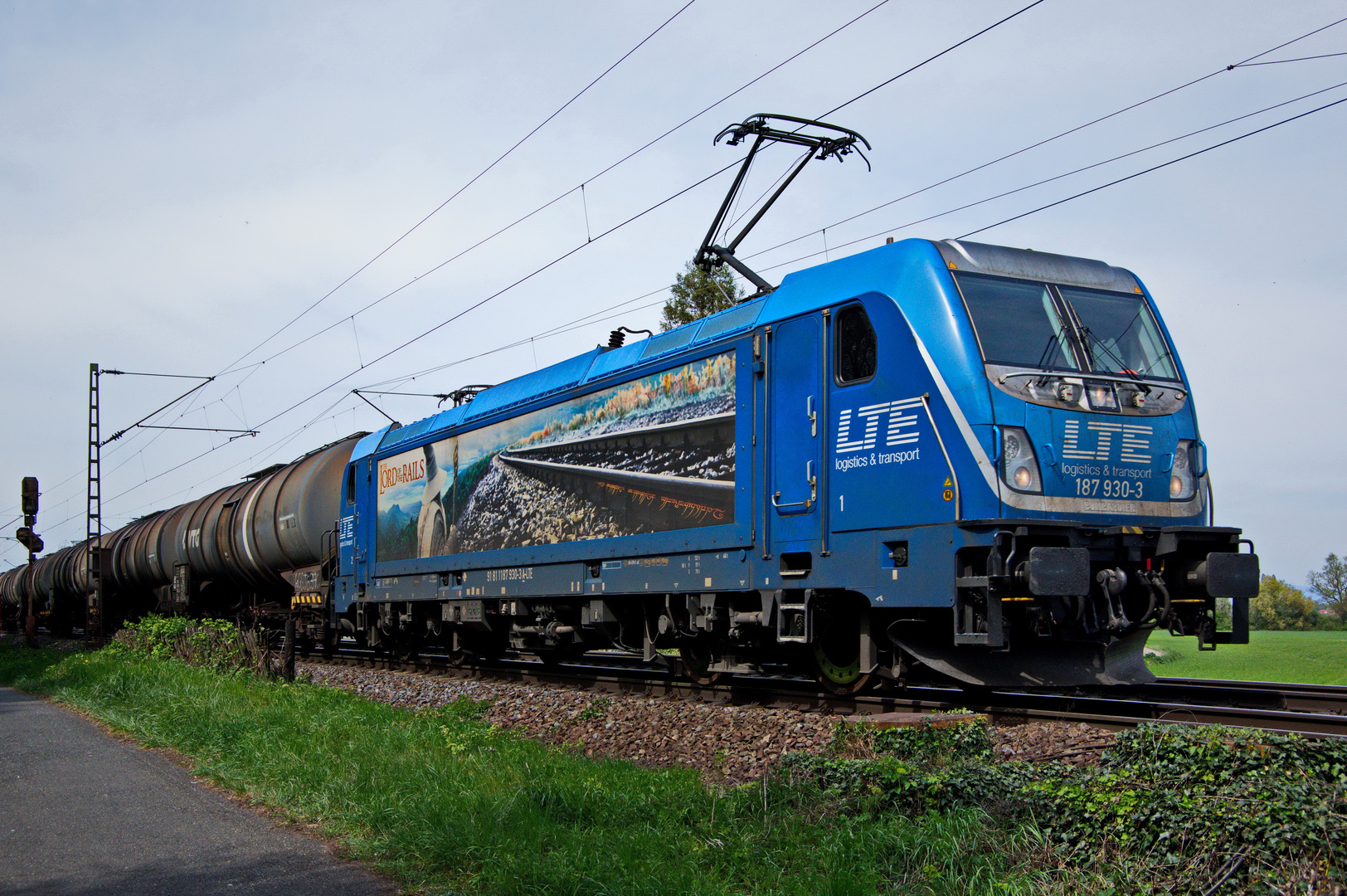 187 930-3 LTE mit einem Kesselzug Foto & Bild | dampf-, diesel- und e ...