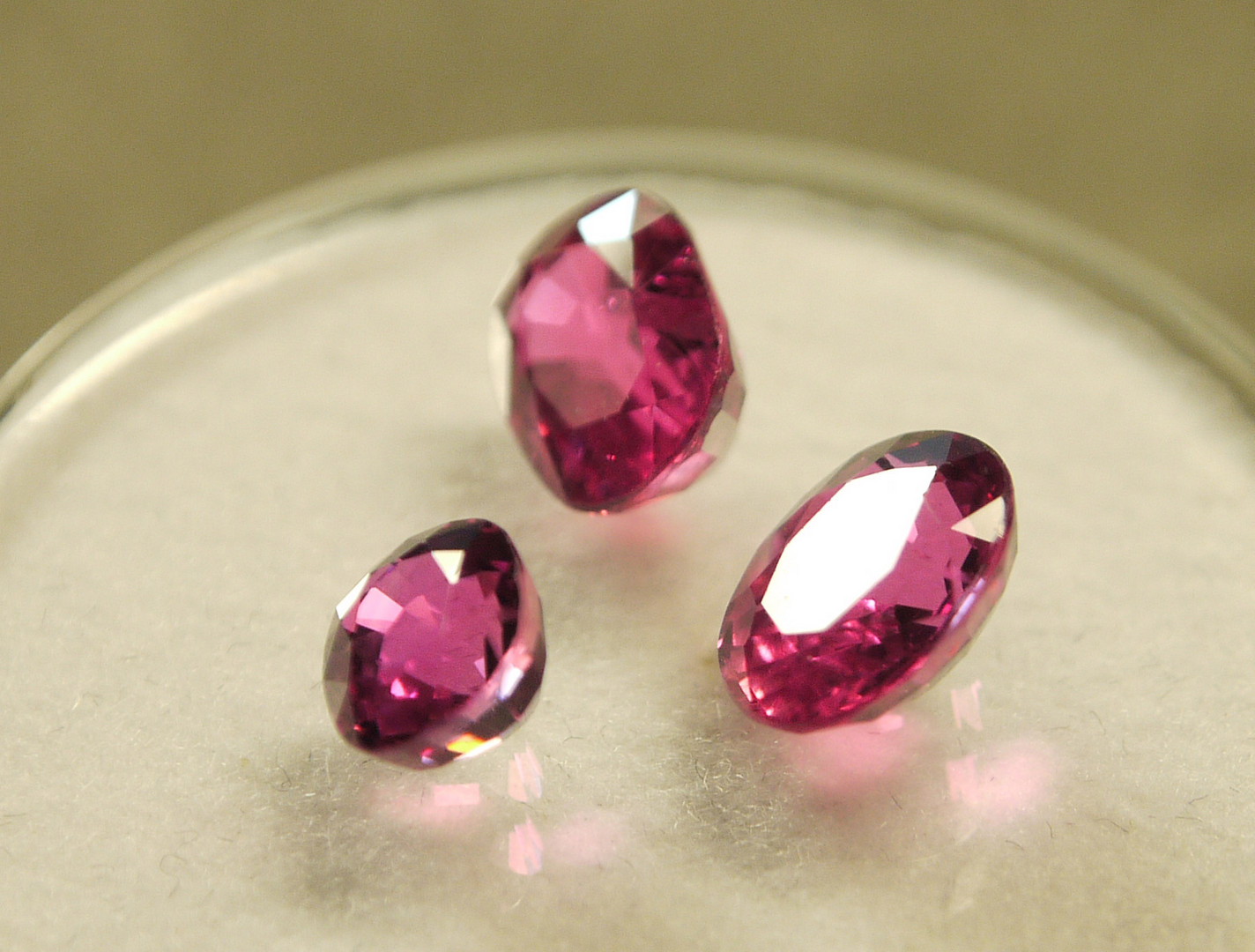 3 Rubine Foto & Bild | sonstiges, steine & mineralien, kristalle ...