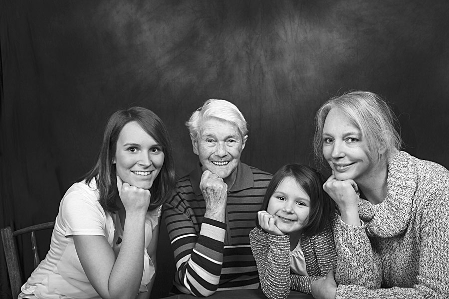 3 X Mutter mit Tochter Foto & Bild | erwachsene menschen, mehrere menschen, generationen Bilder ...