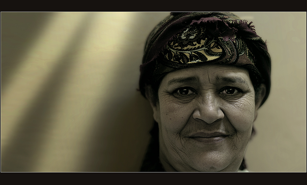 3rd ray of light Foto & Bild | portrait, women, people Bilder auf ...