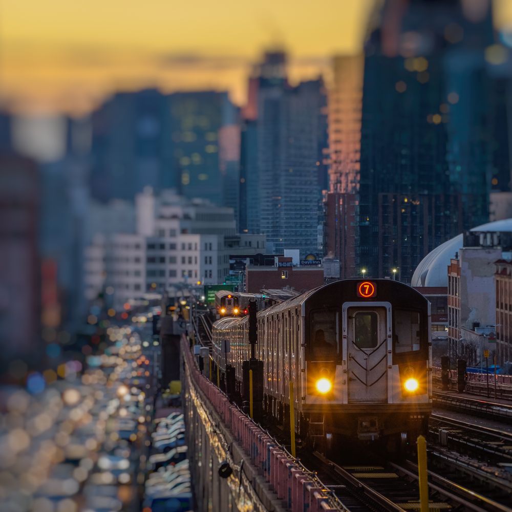 #7 local Train in Queens Foto & Bild | north america, united states ...