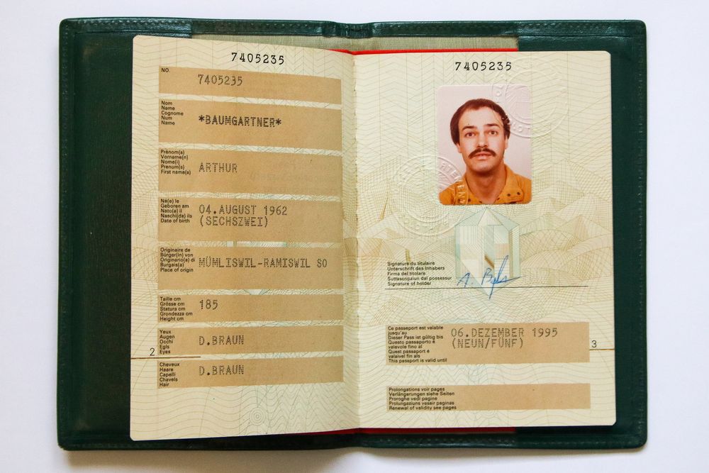 7405235 Foto & Bild | ausweis, ausweisfoto, personalausweis Bilder auf ...