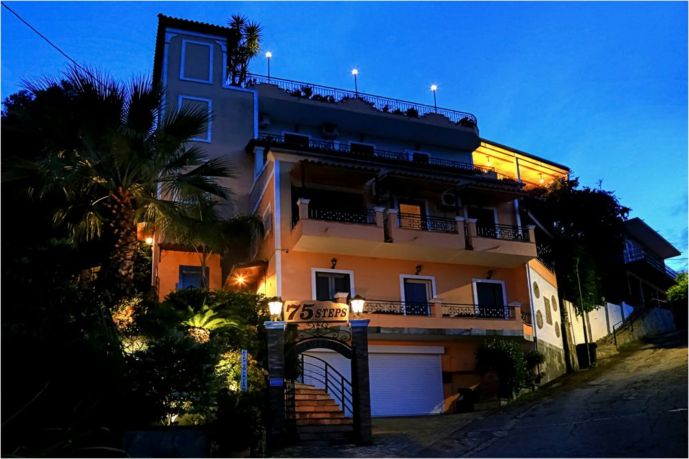 75 Steps Foto & Bild | himmel, griechenland, natur Bilder auf fotocommunity