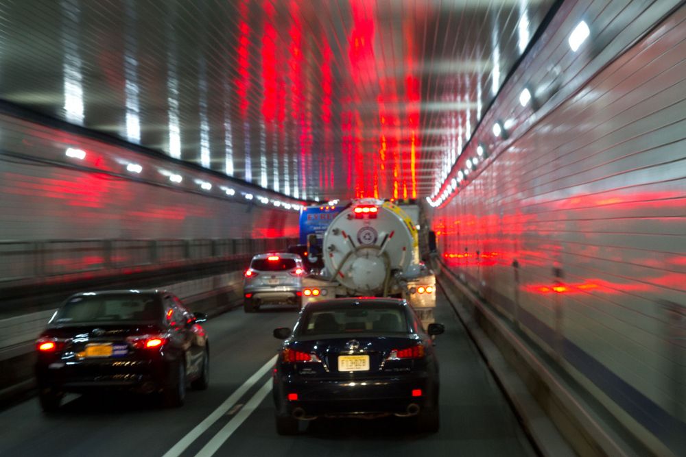 97 feet under Foto & Bild | north america, united states, new york ...