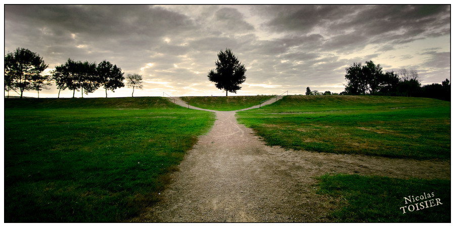 A la croisée des chemins photo et image | europe, france, midi-pyrénées ...