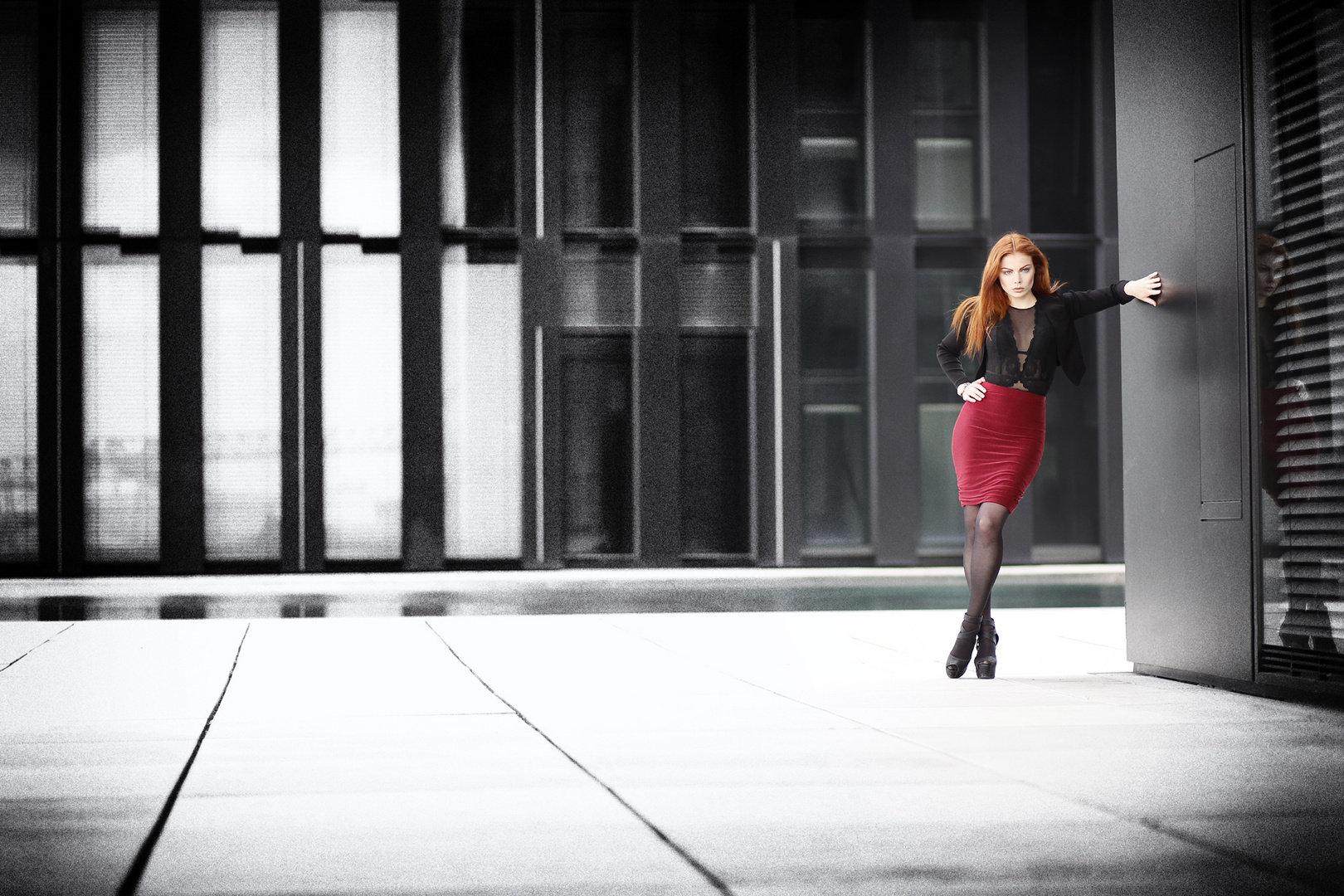 a little bit red II Foto & Bild | outdoor, fashion, menschen Bilder auf ...