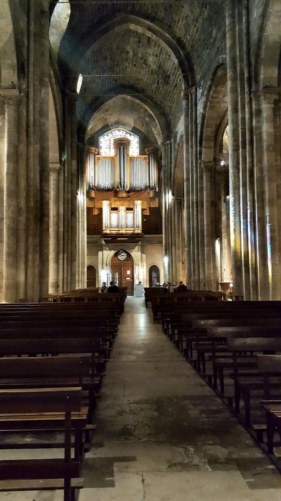 A Saint-Victor photo et image | france, world, architecture Images ...