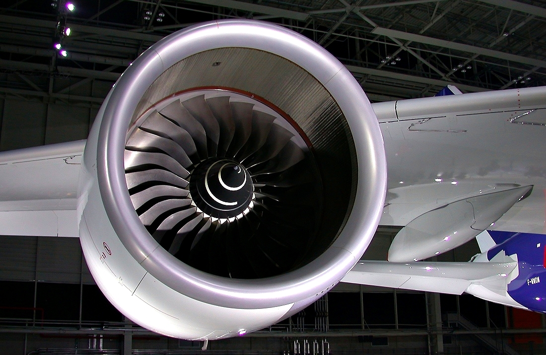A380 Triebwerk Foto & Bild | luftfahrt, passagiermaschinen, verkehr ...