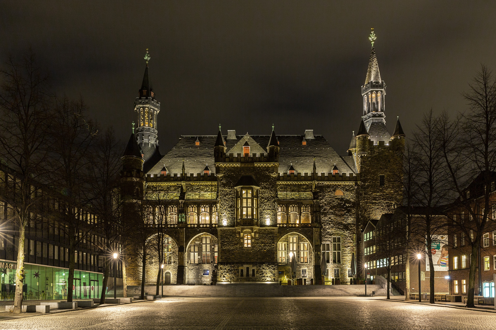 Aachener Rathaus bei Nacht Foto & Bild | deutschland, europe, nordrhein ...