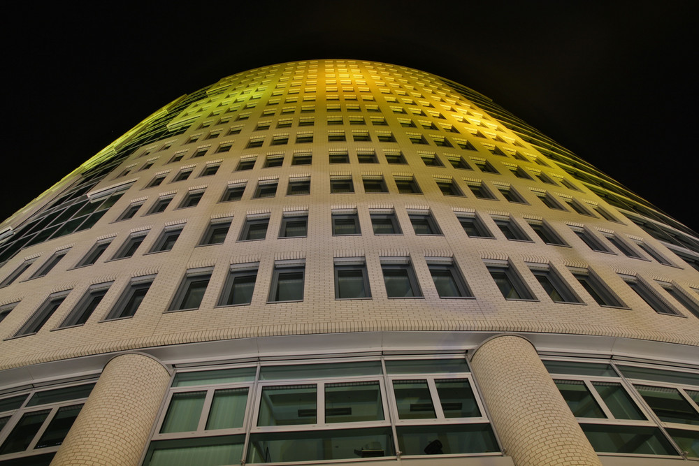 abc-Tower Köln Foto & Bild | architektur, architektur bei nacht, motive ...