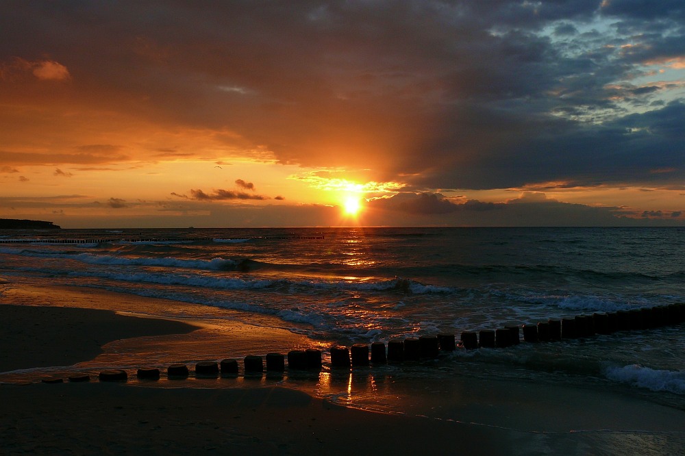 Abend an der Ostsee 1 Foto & Bild | sonnenuntergänge, himmel ...