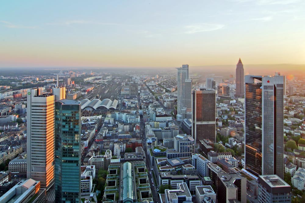 abendlicher Blick vom Maintower (Helaba) in Frankfurt Foto & Bild ...