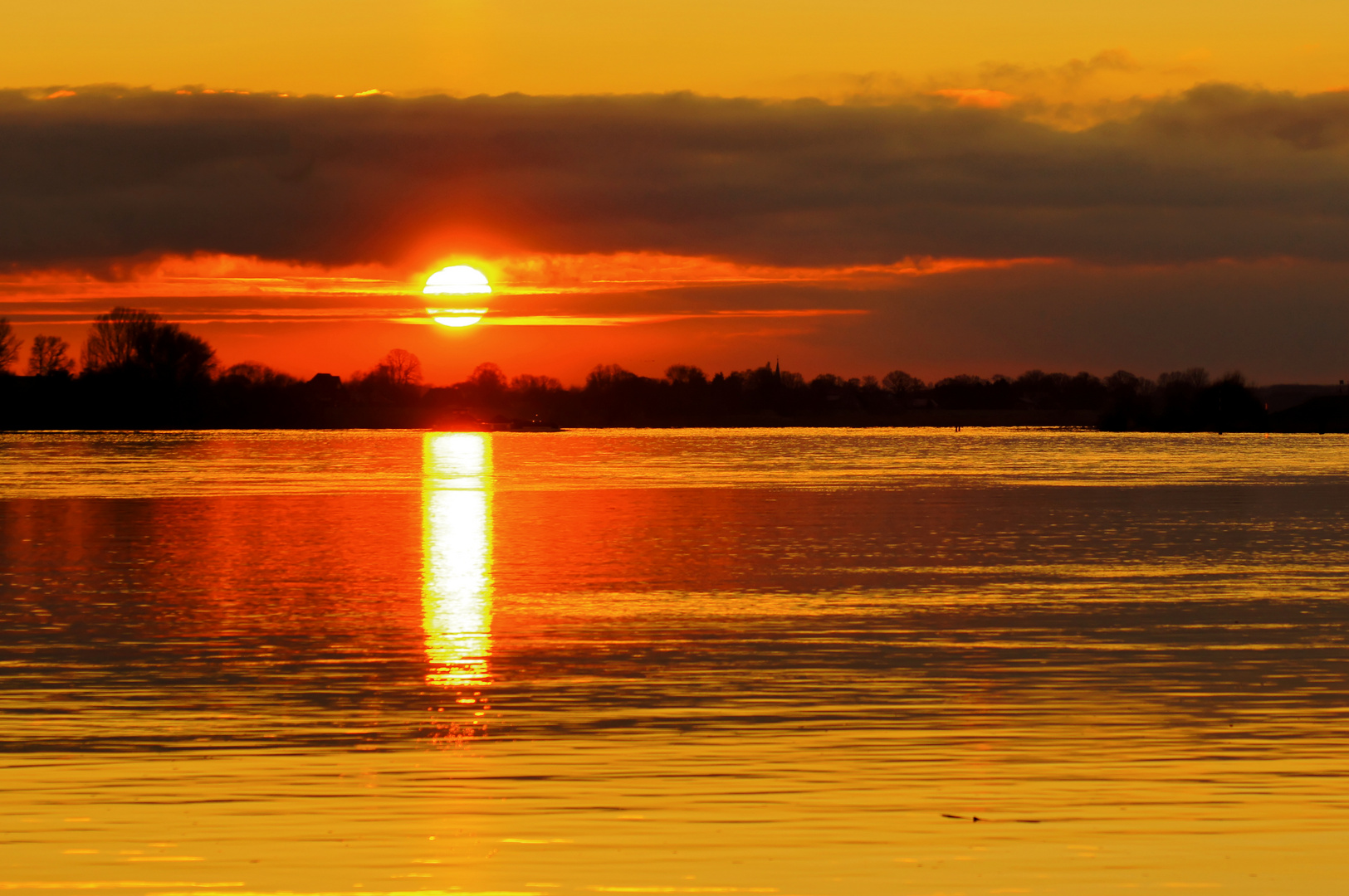 Abendrot Foto & Bild | sonnenuntergänge, himmel & universum, sonne pur Bilder auf fotocommunity