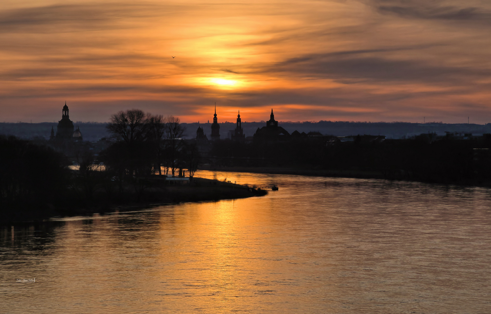 Abends am Fluss Foto & Bild | world, sonnenuntergang, dokumentation ...
