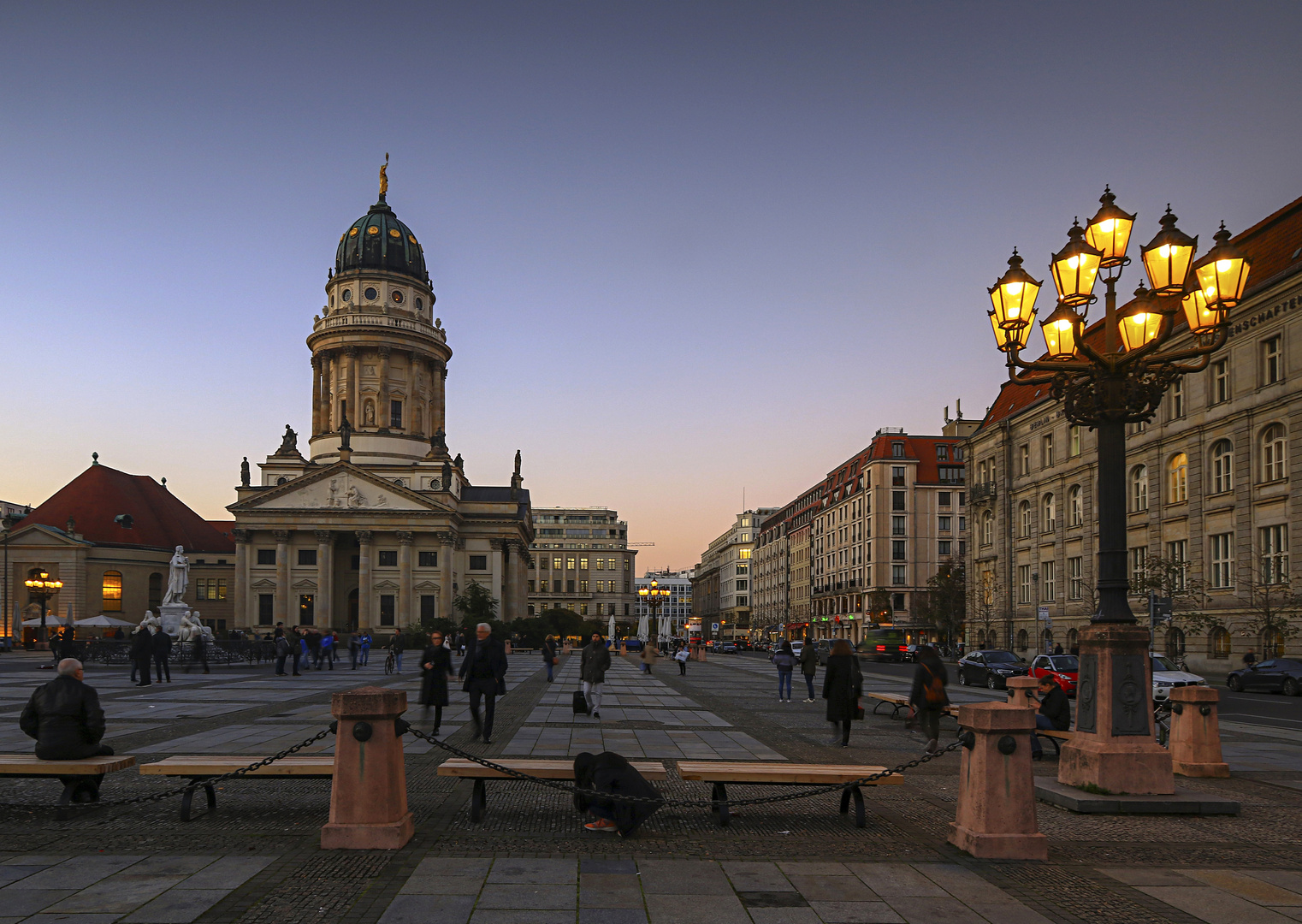 Abends am Gendarmenmarkt Foto & Bild | world, berlin, deutschland ...