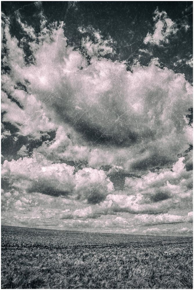 Above Us Only Sky Foto & Bild | art, world, spezial Bilder auf ...