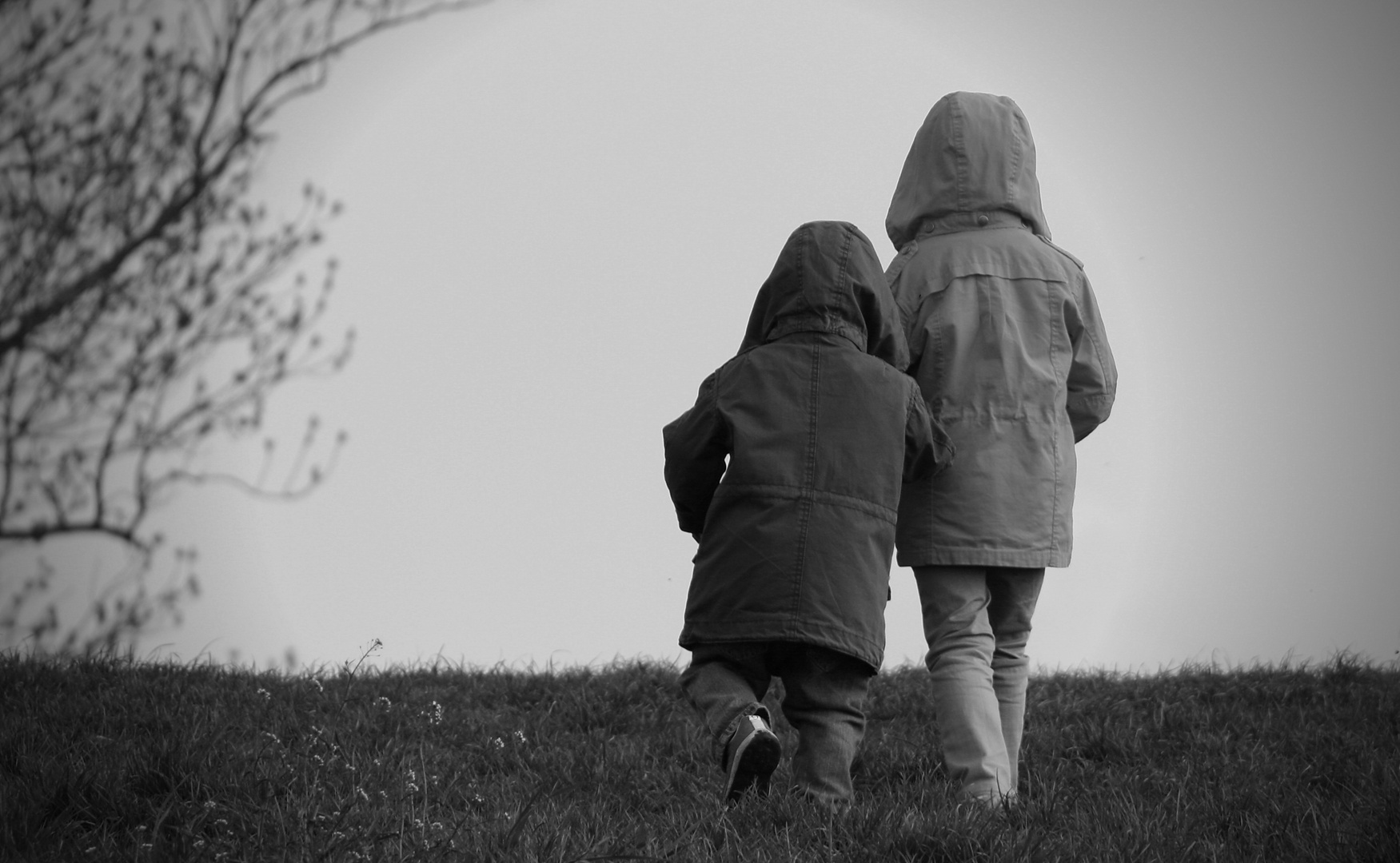 Abschied Foto & Bild | erwachsene menschen, kinder und erwachsene, s/w Bilder auf fotocommunity