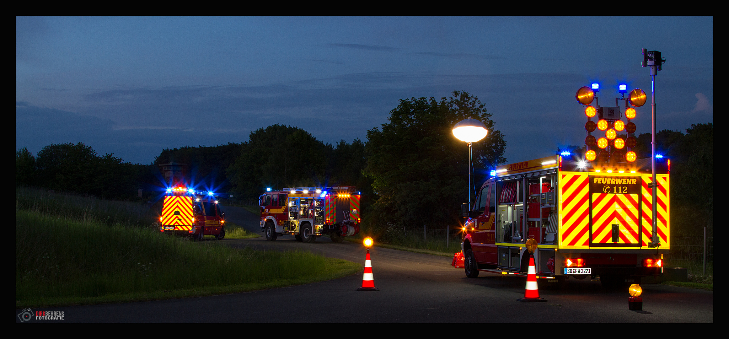 Absicherung Foto & Bild | autos & zweiräder, feuerwehr ...