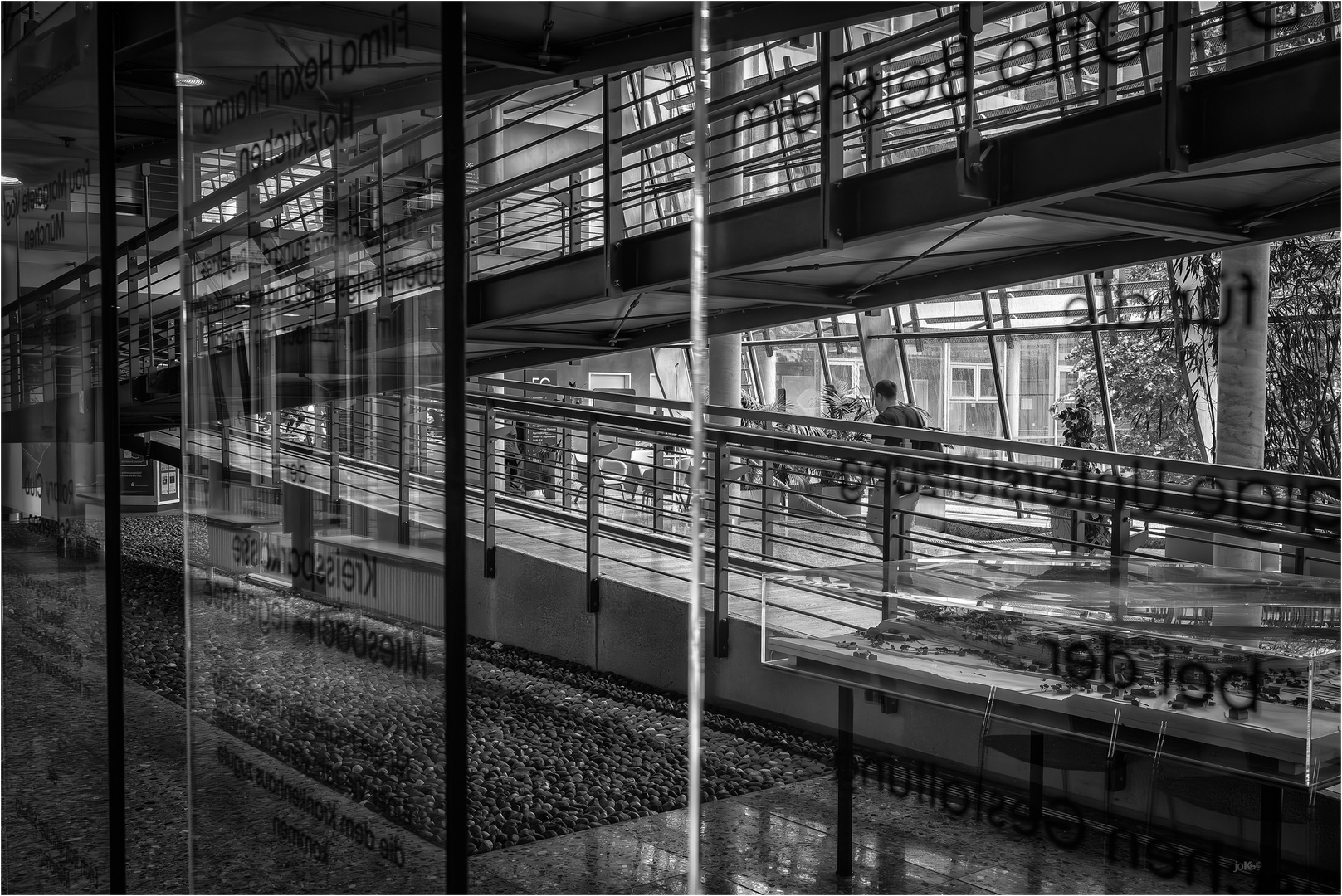 abstrakter Durchblick Foto & Bild | streetfotografie mit menschen, projekte, kommunikation ...