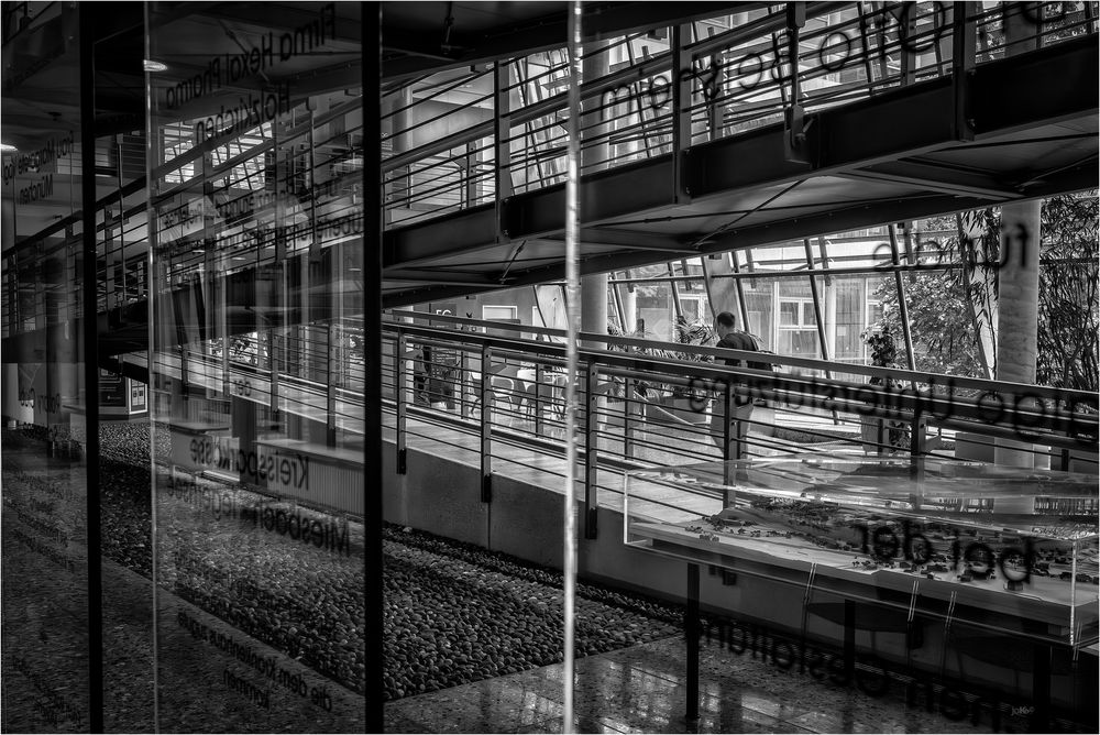 abstrakter Durchblick Foto & Bild | streetfotografie mit menschen, projekte, kommunikation ...