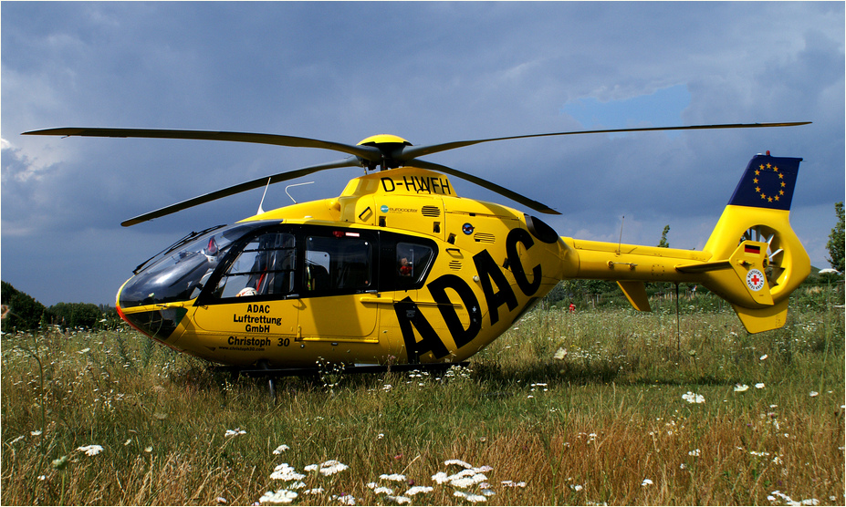 ADAC Eurocopter EC 135 P2 Foto & Bild | luftfahrt, hubschrauber ...
