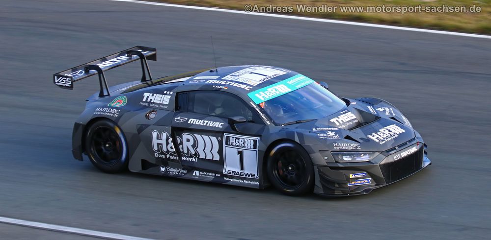 ADAC Racing Weekend 08/09-04-2022 Foto & Bild | sport, motorsport ...