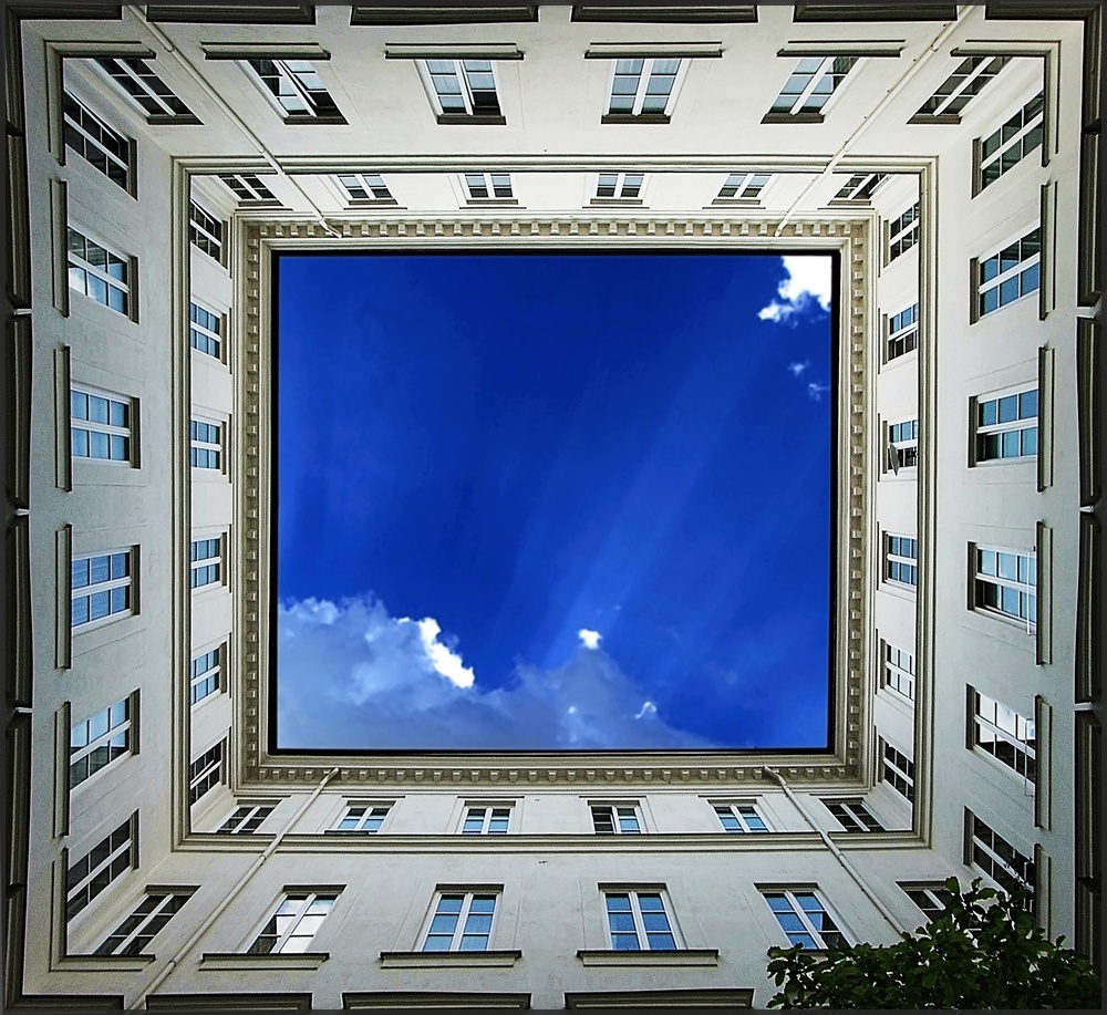 Adlerhof - Mietshaus mit Passage in Wien Foto & Bild | architektur ...