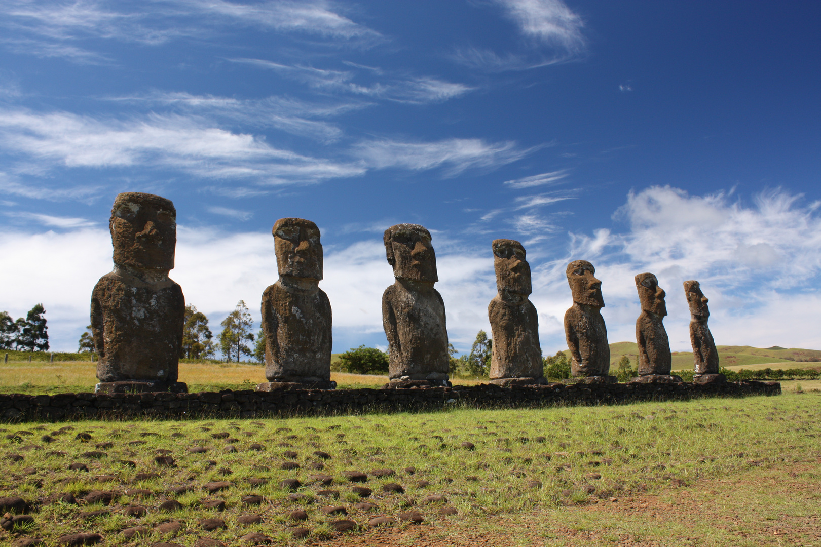 Ahu Akivi Foto & Bild | south america, chile, osterinsel rapa nui ...