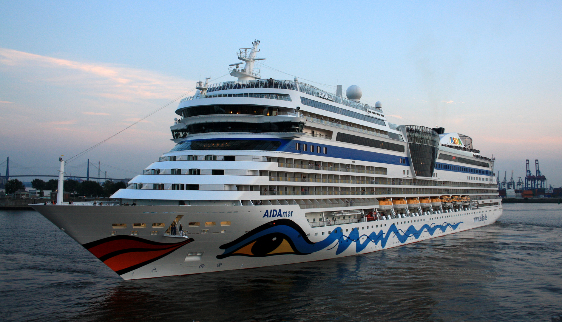 AIDA Mar Foto & Bild | schiffe und seewege, motorschiffe ...