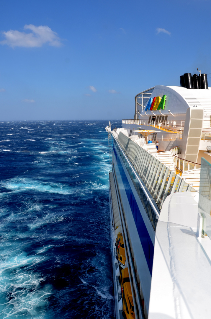 Aida-Mar Foto & Bild | mar, motive, kreuzfahrtschiffe Bilder auf ...