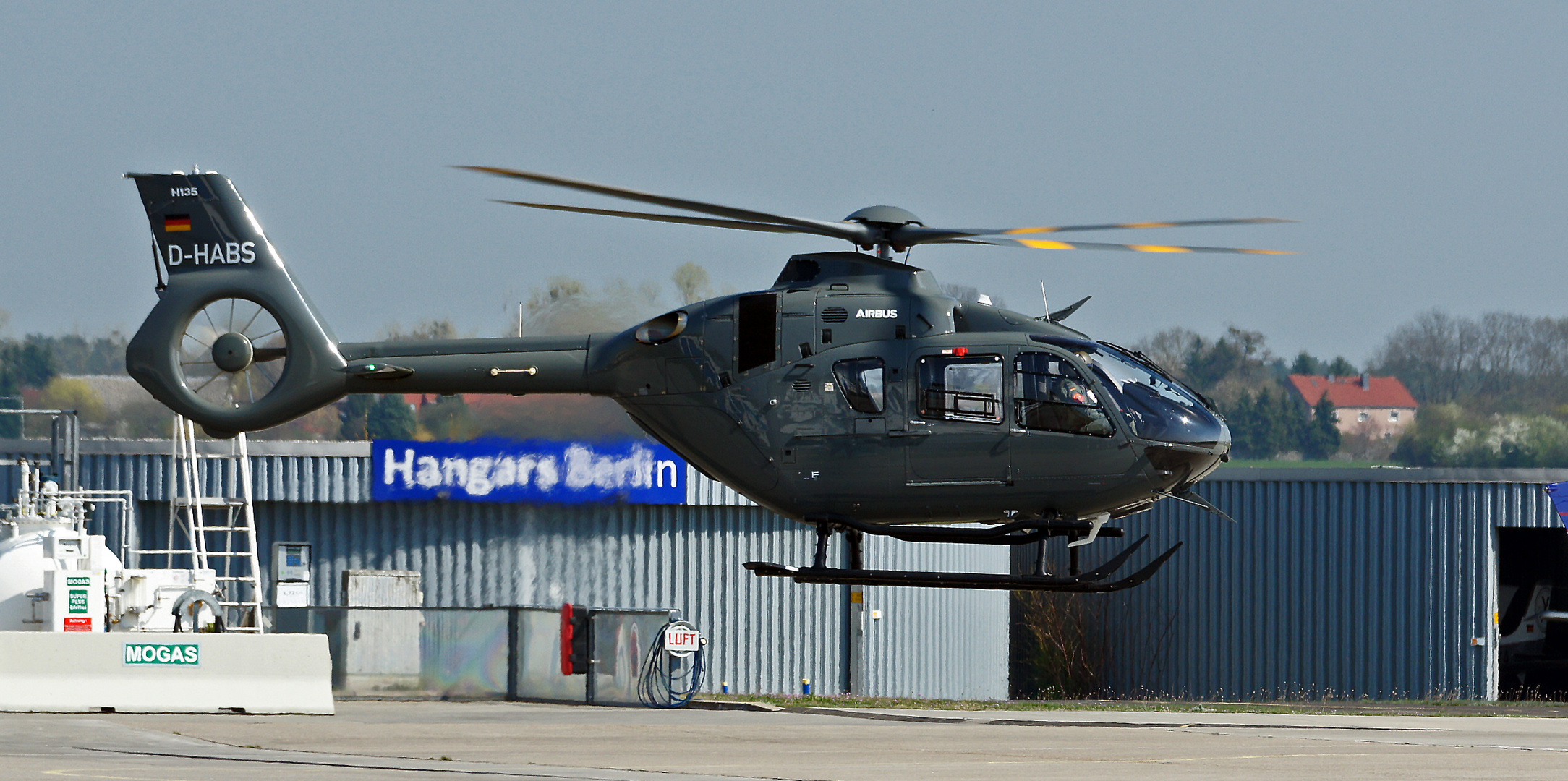 AIRBUS HELICOPTERS H135 / EC135 T3 Foto & Bild | hubschrauber ...