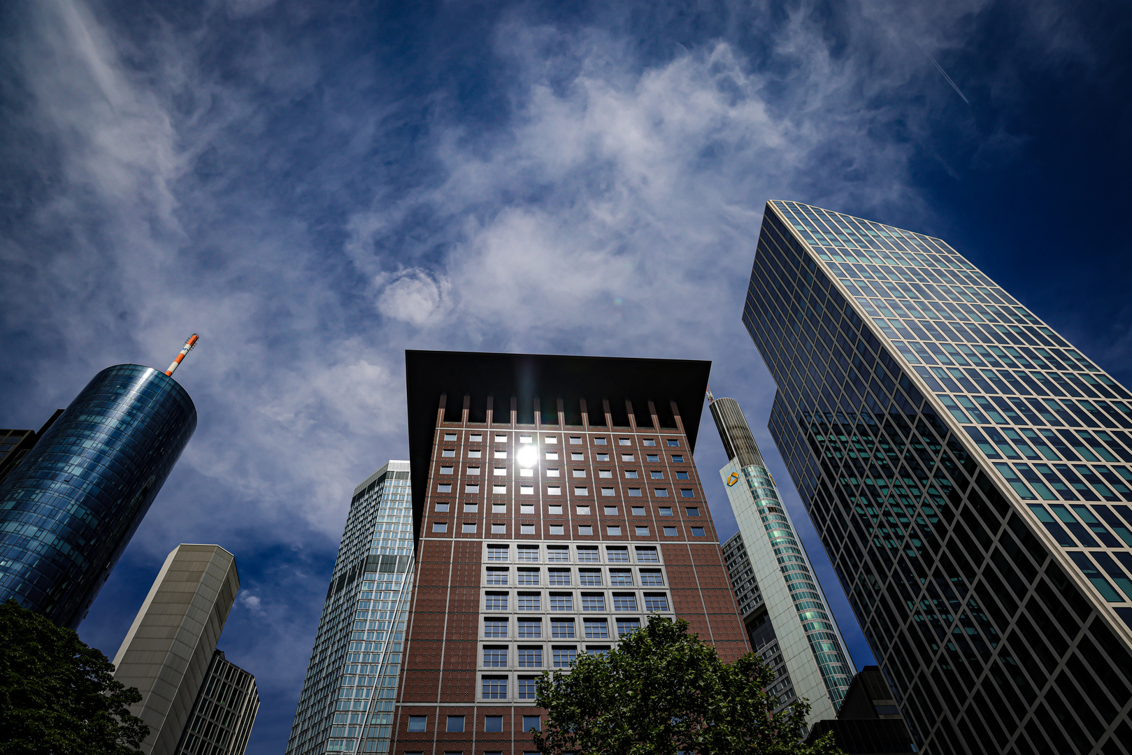Airline over Skyline Foto & Bild | city, street, world Bilder auf fotocommunity