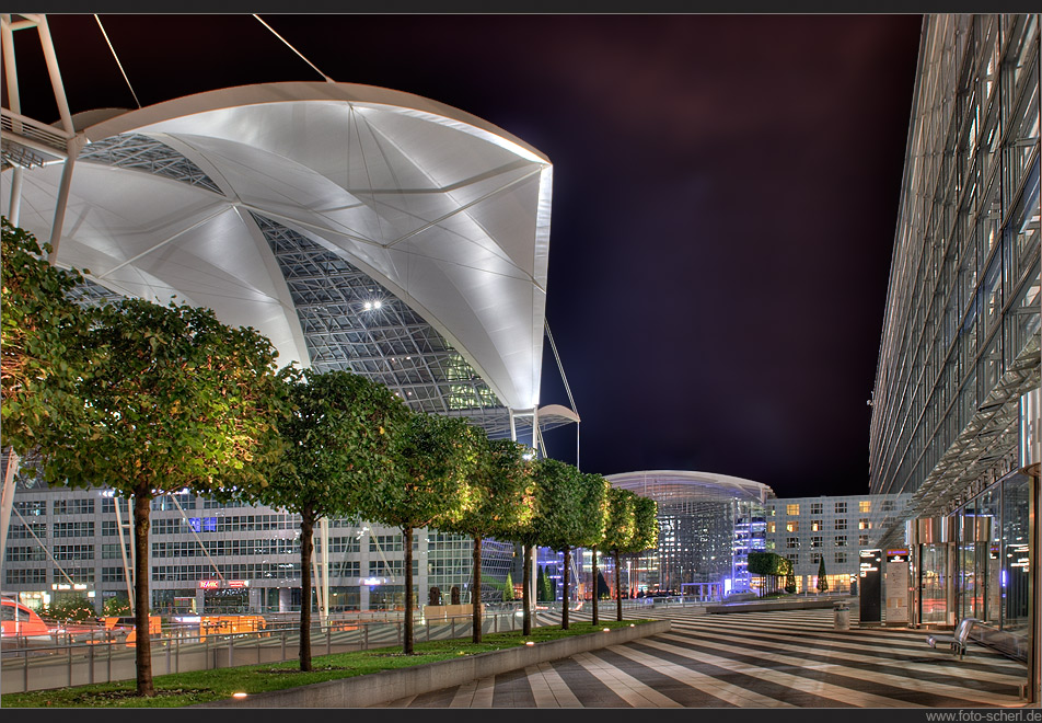 Airport MUC II Foto & Bild | architektur, architektur bei nacht ...
