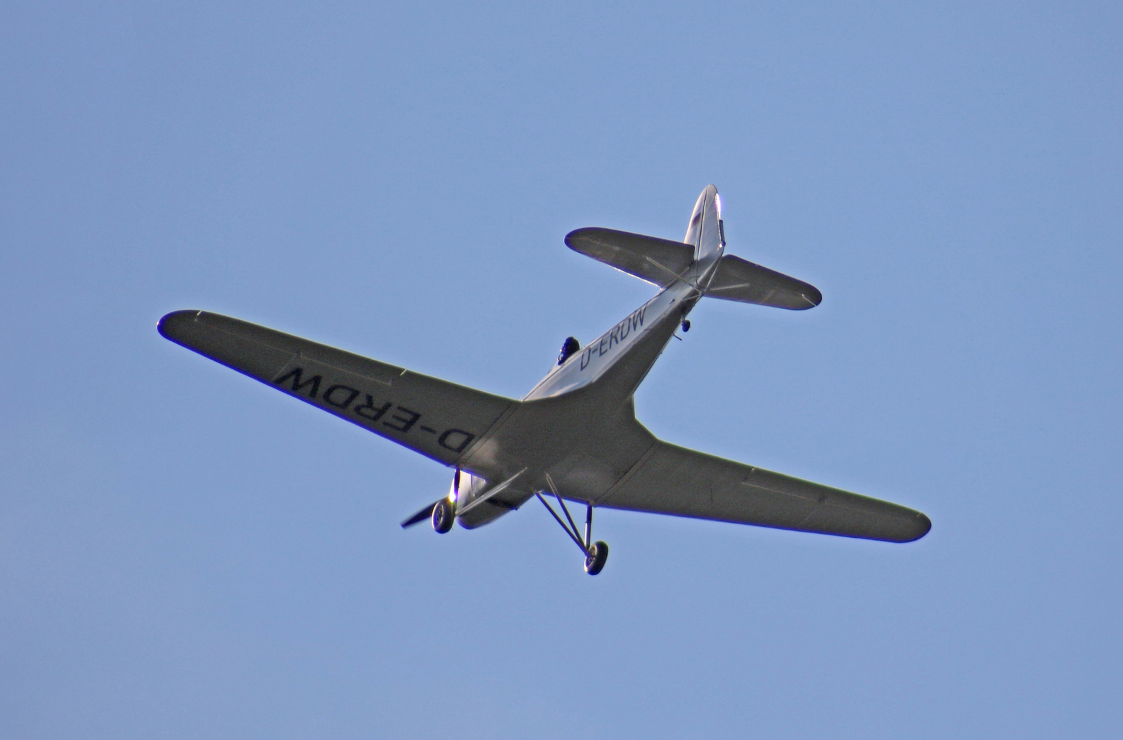 Aktiv in der Luft 2 Foto & Bild | erwachsene menschen, luftfahrt ...