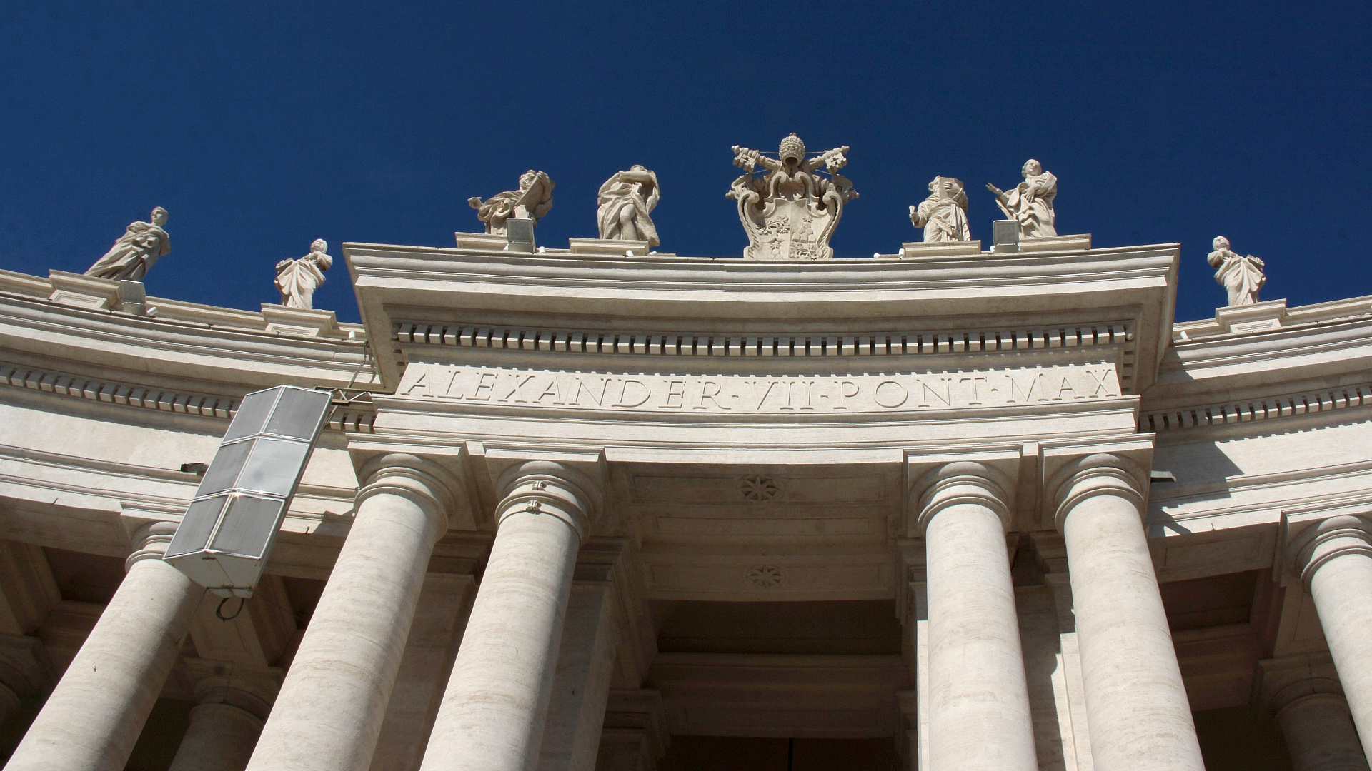 Alexander VII. Pont Max Foto & Bild | city, italy, world Bilder auf ...