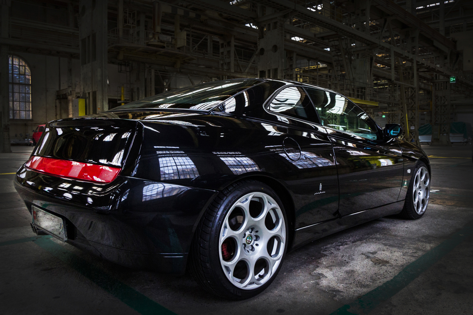 Alfa Romeo GTV 916 Industrial Foto Bild Autos Zweir der Pkw alfa-romeo-gtv-916-industrial-foto-bild-autos-zweir-der-pkw
