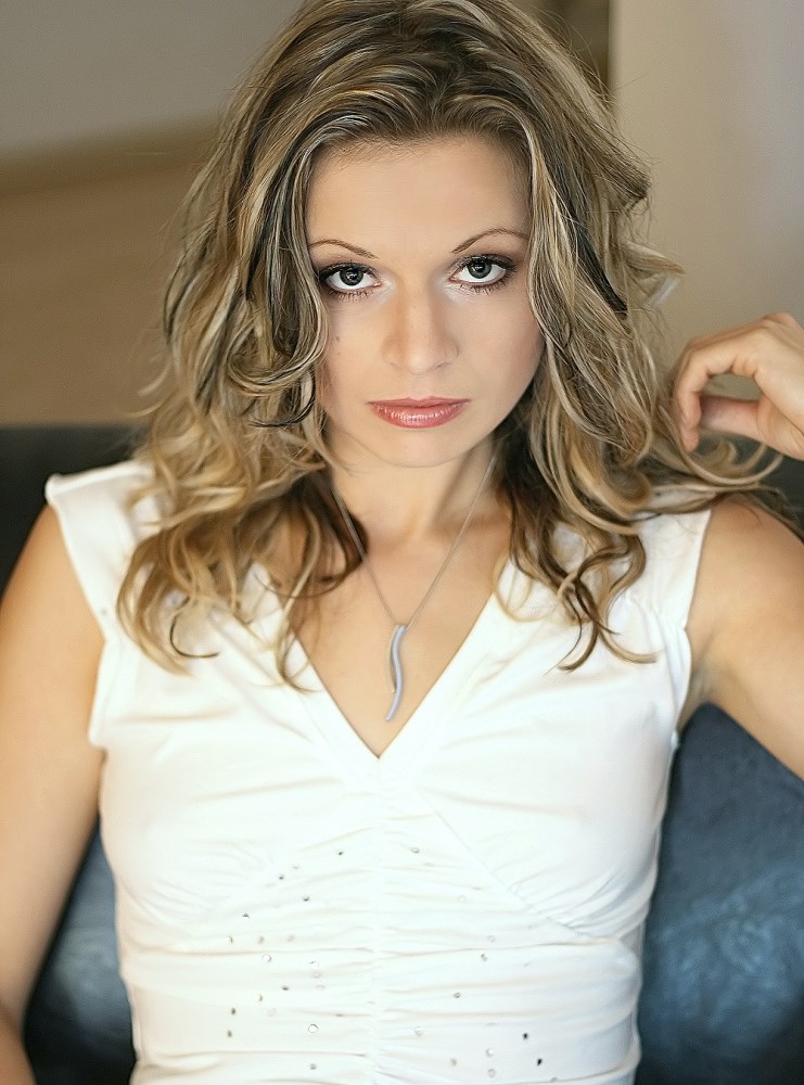 Alina Foto & Bild | portrait, portrait frauen, indoor Bilder auf ...