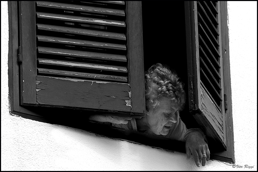 Alla finestra Foto % Immagini| persone Foto su fotocommunity