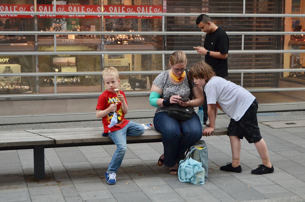 Alle anderen Foto & Bild | erwachsene menschen, kinder, streetfotografie mit menschen Bilder auf ...