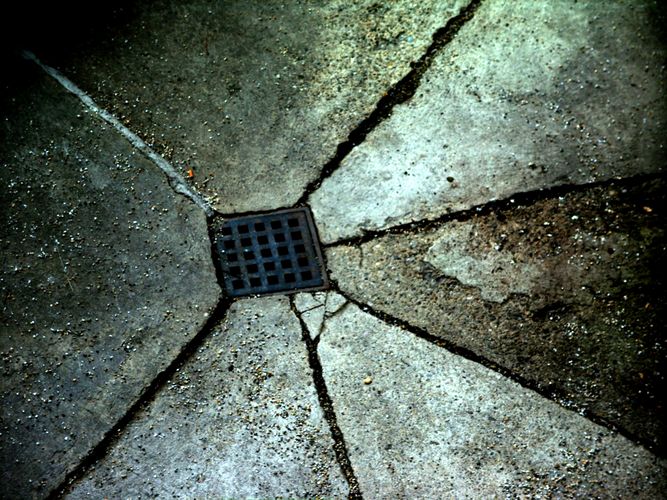 alle wege führen in den gulli... Foto & Bild | abstraktes, motive ...