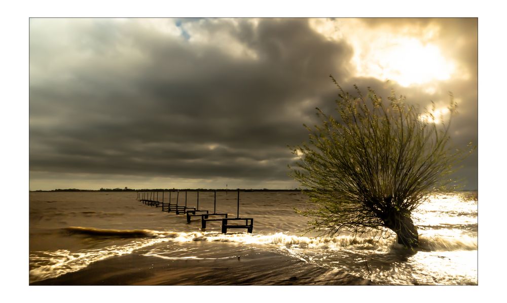 - ALLES IM FLUSS - Foto & Bild | outdoor, wasser, himmel Bilder auf ...